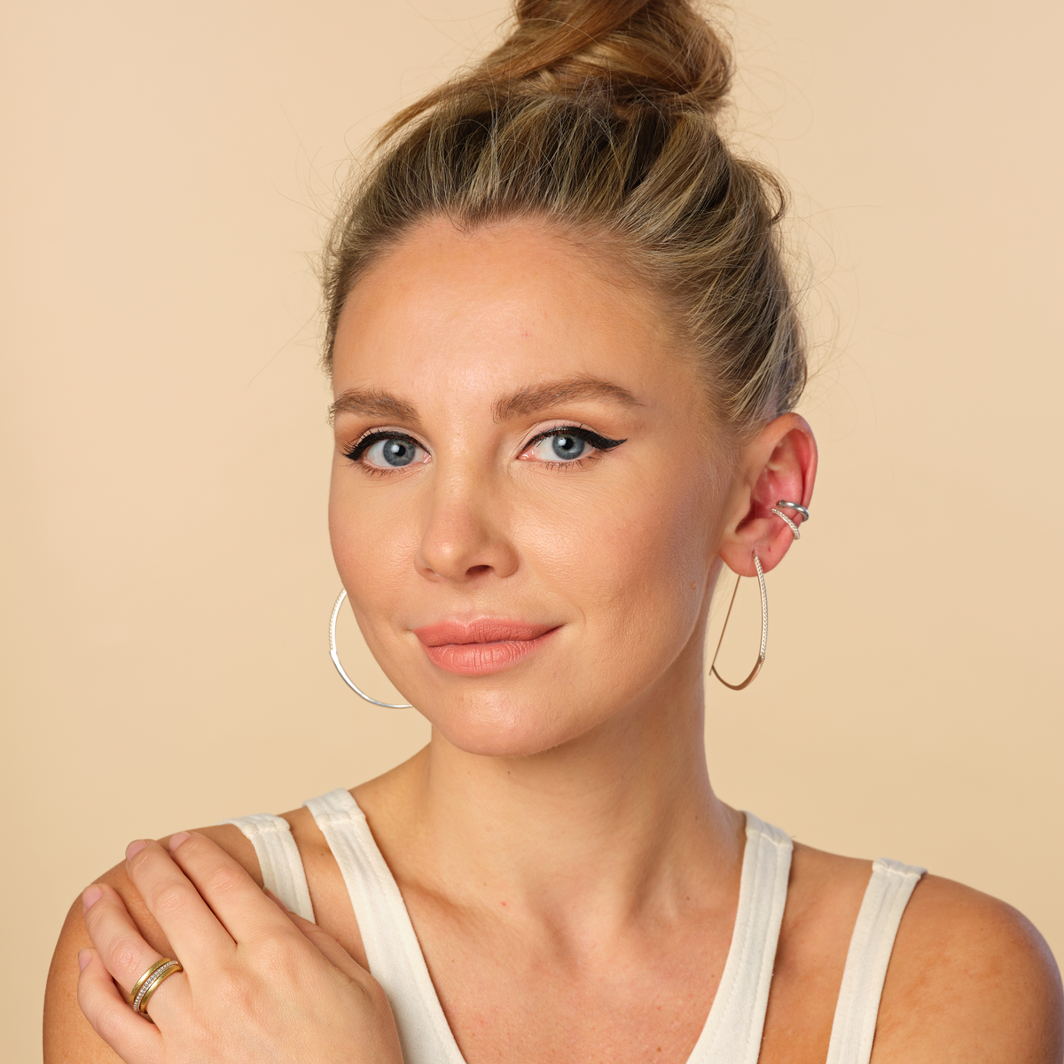 ARC HOOPS – Article22.com